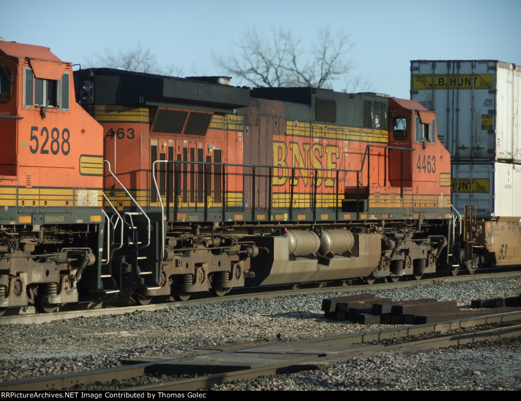 BNSF 4463